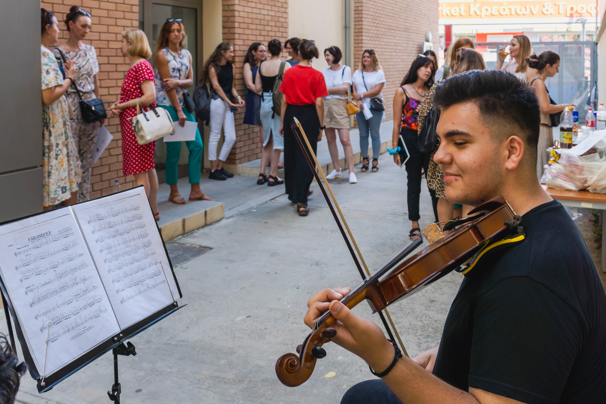 The students of the HELIOS project celebrated the completion of their ...