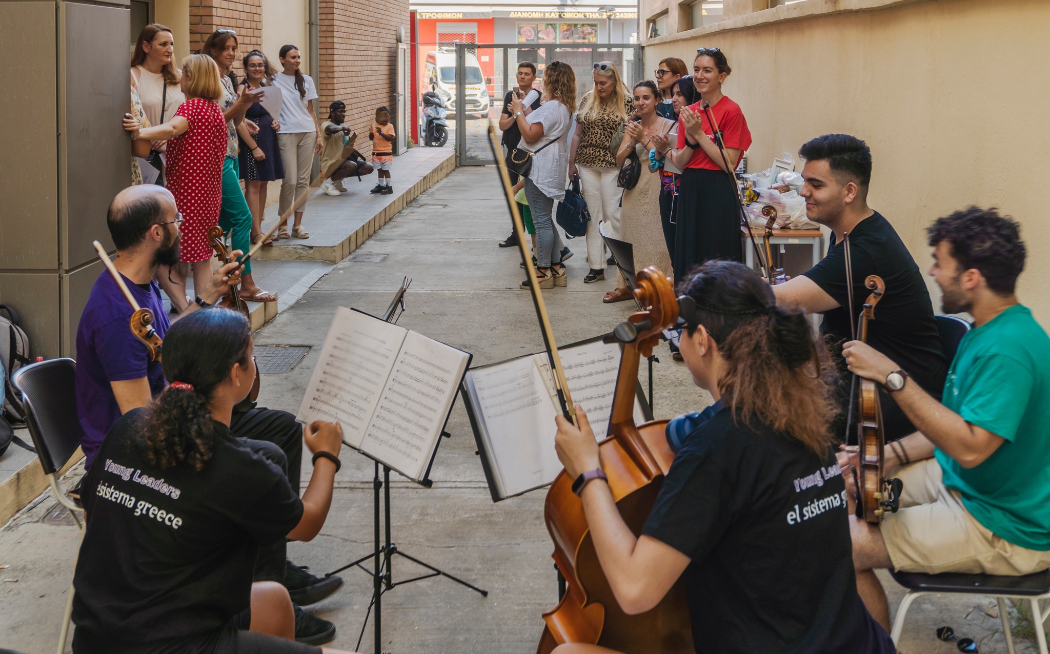 The students of the HELIOS project celebrated the completion of their ...