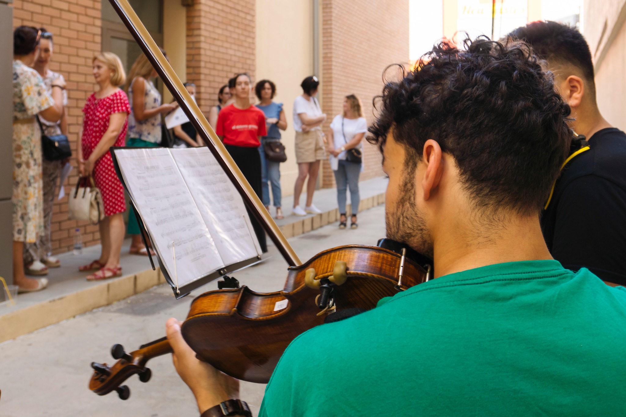 The students of the HELIOS project celebrated the completion of their ...